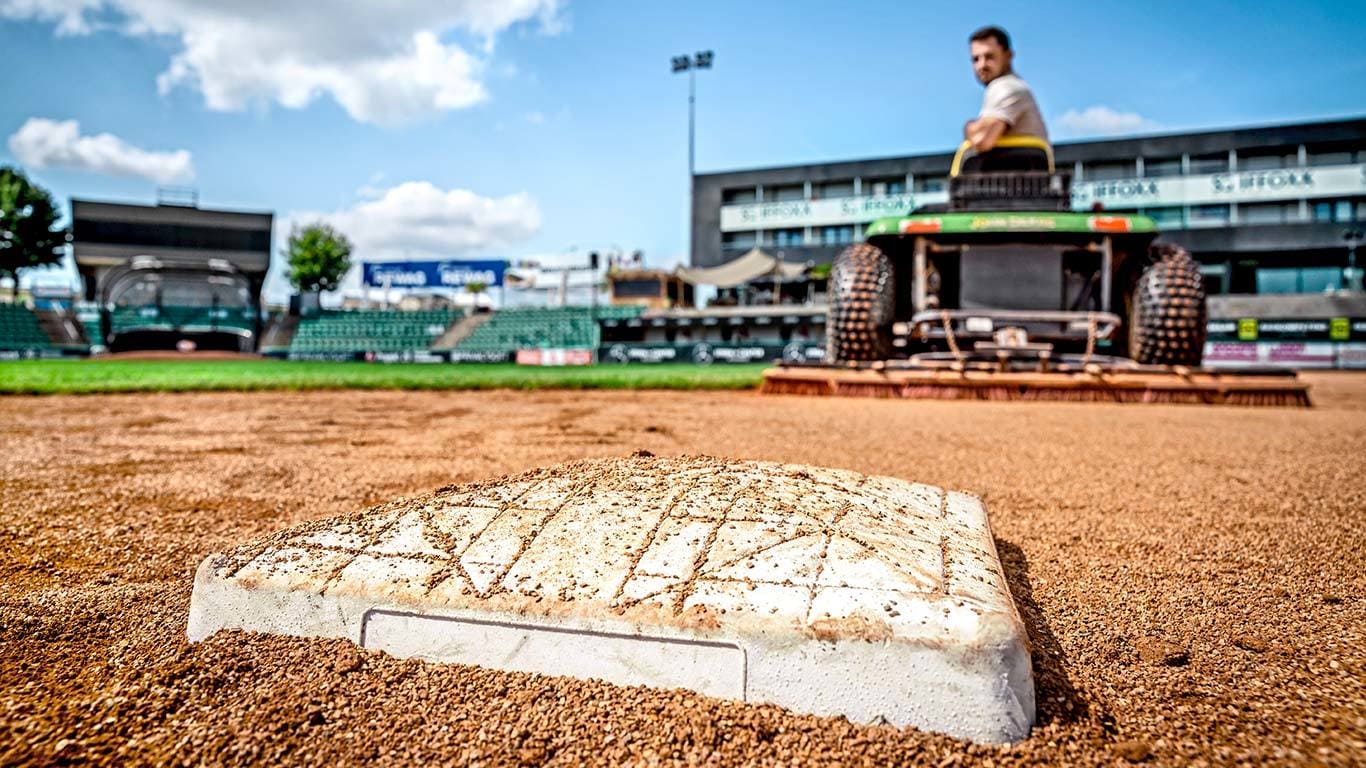 1200A Bunkerrake | John Deere NO